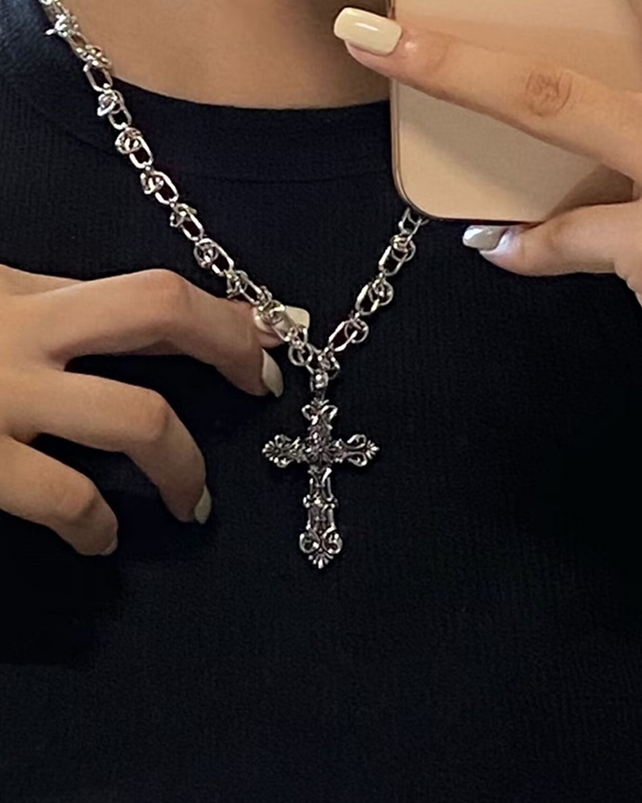 Y2K Necklace Collection: Shop Retro Futuristic Styles! – Y2K Craze